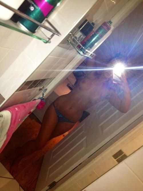 Superb Blonde Toned Body In A Incredible Homemade Selfshotblog