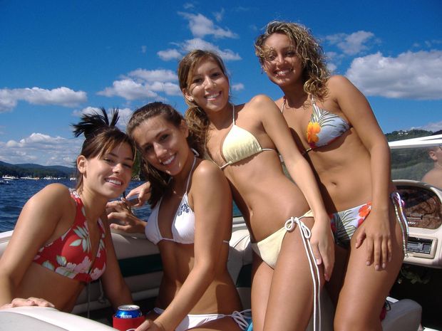 Girls In Bikinis Mollyg23