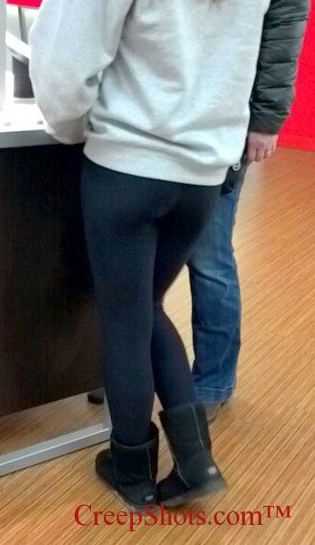 Dc Creeper Trying Our His New Verizon Wireless Creepshots