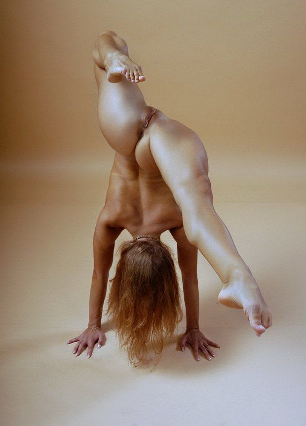 Stunning Toned Body In This Incredible Photo Zevin25