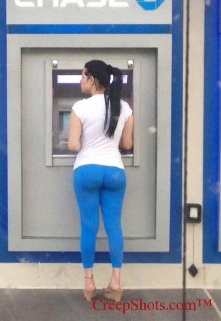 When Dressed In Hungry Phat Ass Blue Yoga Pants Creepshots