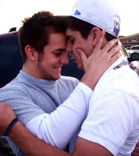 Bro Love Gayestporn