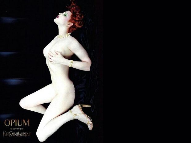 Sophie Dahl Affiche Publicitaire Opium Yves Avers