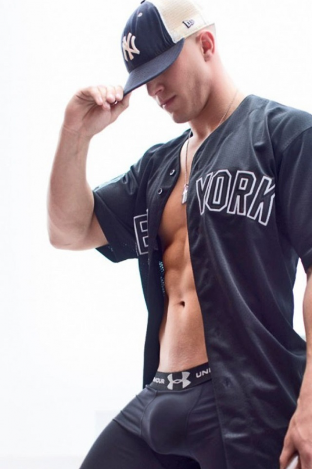 Guess Im Rooting For The Yankees Now Gayestporn
