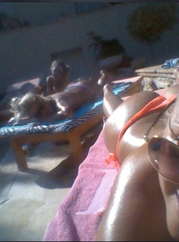 Awesome Rookie Selfshot Pic Featuring Hot Blonde Akis27