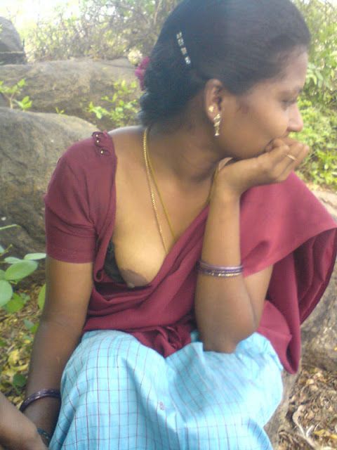 Desi Girlfriend Without Blouse Fucking With Fappyz