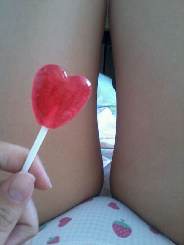 Big Juicy Pussies Pin 10995154