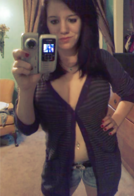 Slut Kacy Selfshot Eurosky