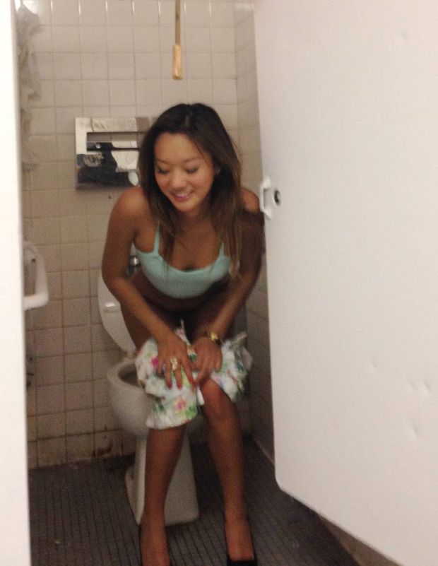 Asian Toilet Peep Lipitwa