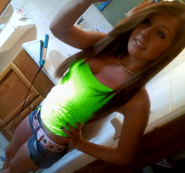 Gorgeous Babe Selfshot Eurosky