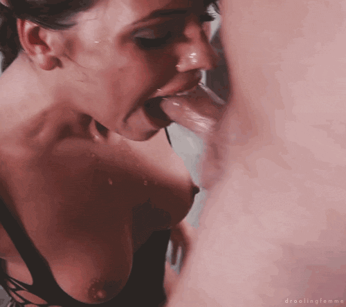 Hobbojoe Adriana Chechik Pin 19379595