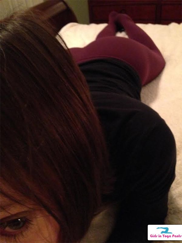 7 New Pics The Cougar In See Through Yoga Pants Babesnboobs