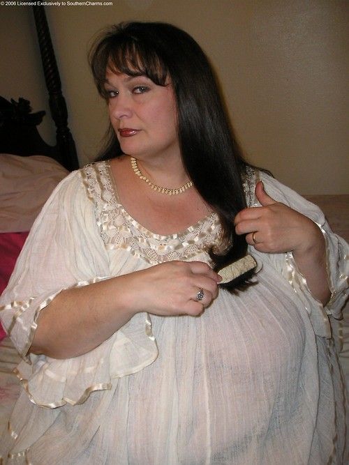 Bbw Women Bbw Pin 21201003