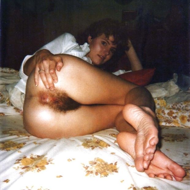 Vintage Hairy Pussy On Her Side Gthang