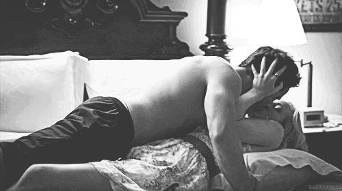 Kissing On Bed Jxstrong