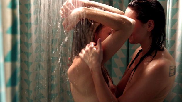 Taylor Schilling And Laura Prepon Lefty Pilos