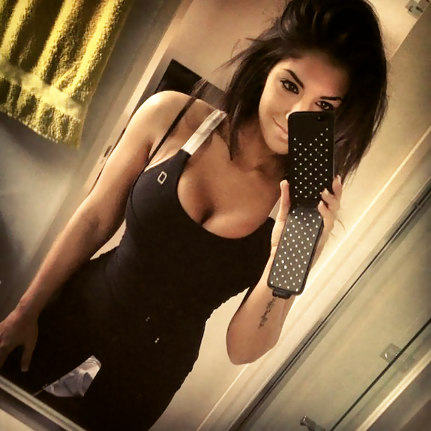 Sexy Tight Brunette With Some Nice Cleavage Eurosky