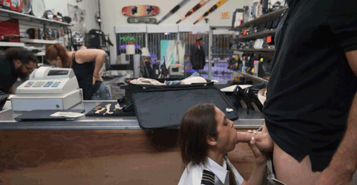 Blowjob Behind Counter Niao
