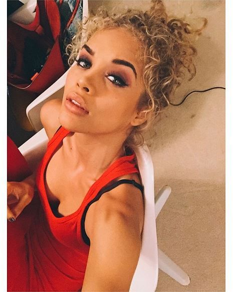 Jasmine Sanders Golden Barbie Hotgirlpic