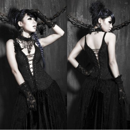 Victorian Gothic Raeynesong