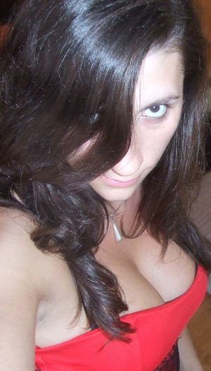 Cleveage Pics