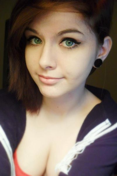 Caroline Nicole Mosley Debora Meltroso