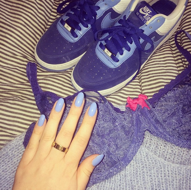 Matching Bra Nikes And Nails Kylakaching