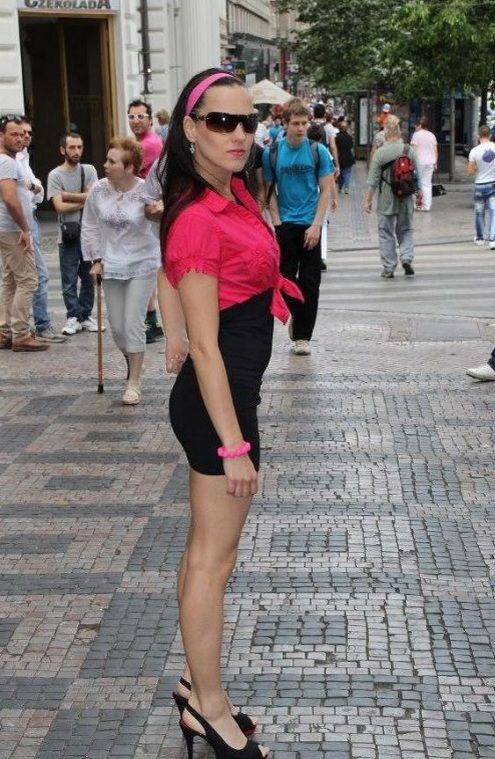 Hot Girl Wearing Tight Mini Dress Outdoors At The Kar0