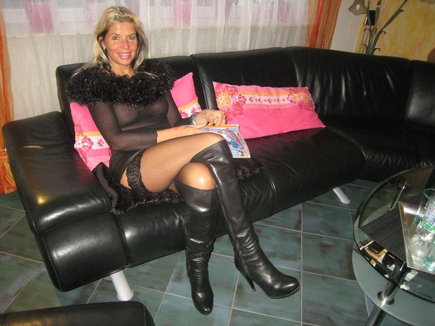 Matureman Amateur Mature Pin 37545869