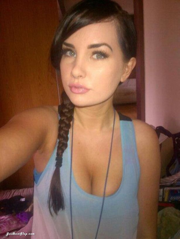 Gorgeous Lips Nice Tits Abbyholloway