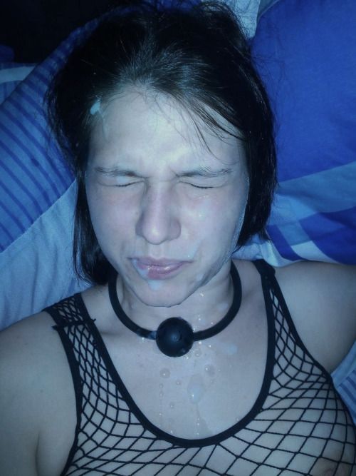 Spamemail Cum Pin 44237394