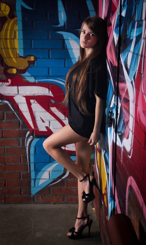 Hot Chicky Kwyiglenibles