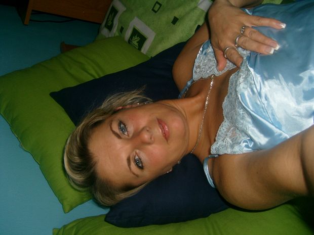Reham666 Whore Pin 49676295