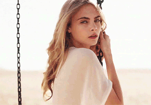 S Cara Delevingne