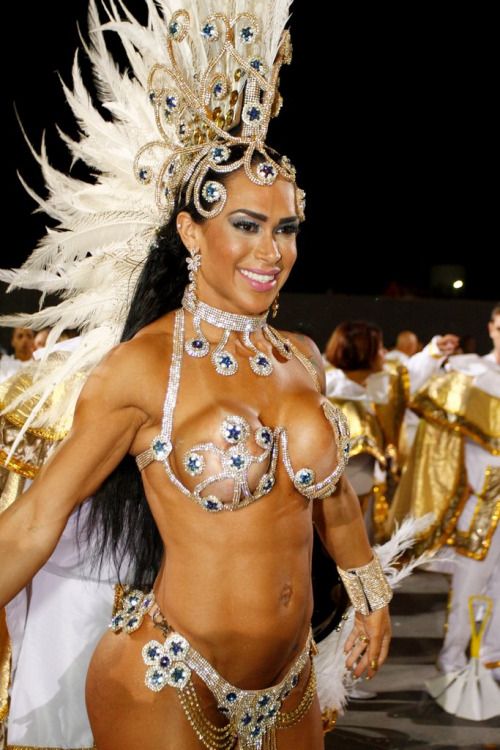 Josant Carnaval Pin 52418275
