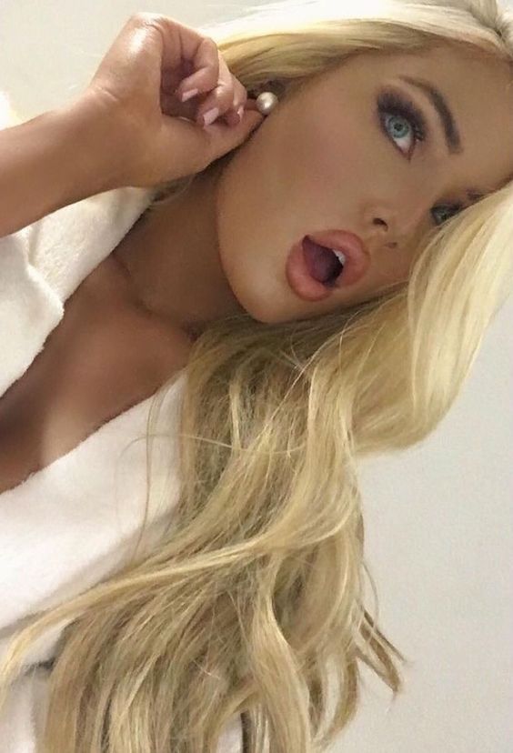 Katerina Rozmajzl Sylvia13