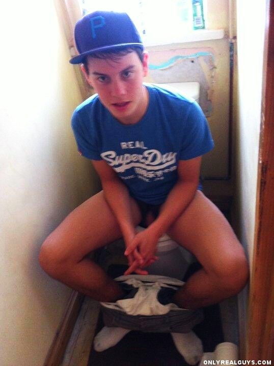 Hot Guy Caught On The Toilet Onlyrealguys