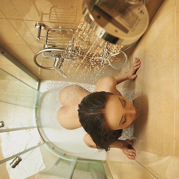 Lera Kovalenko In The Shower Fml