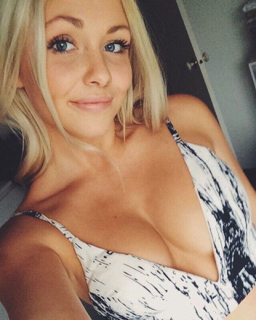 Hhh Boobs Frenchass