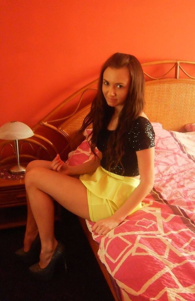 Yellow Skirt 69rulez1991