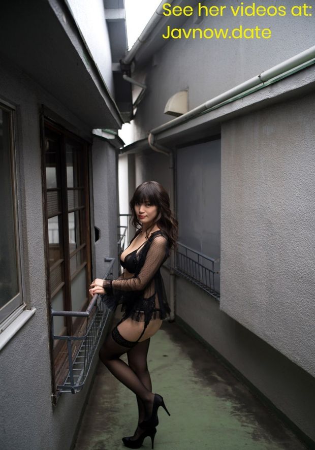 Busty Japanese Idol Javnow