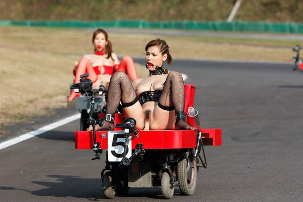 Drive A Go Kart With Her Vagina Britinee