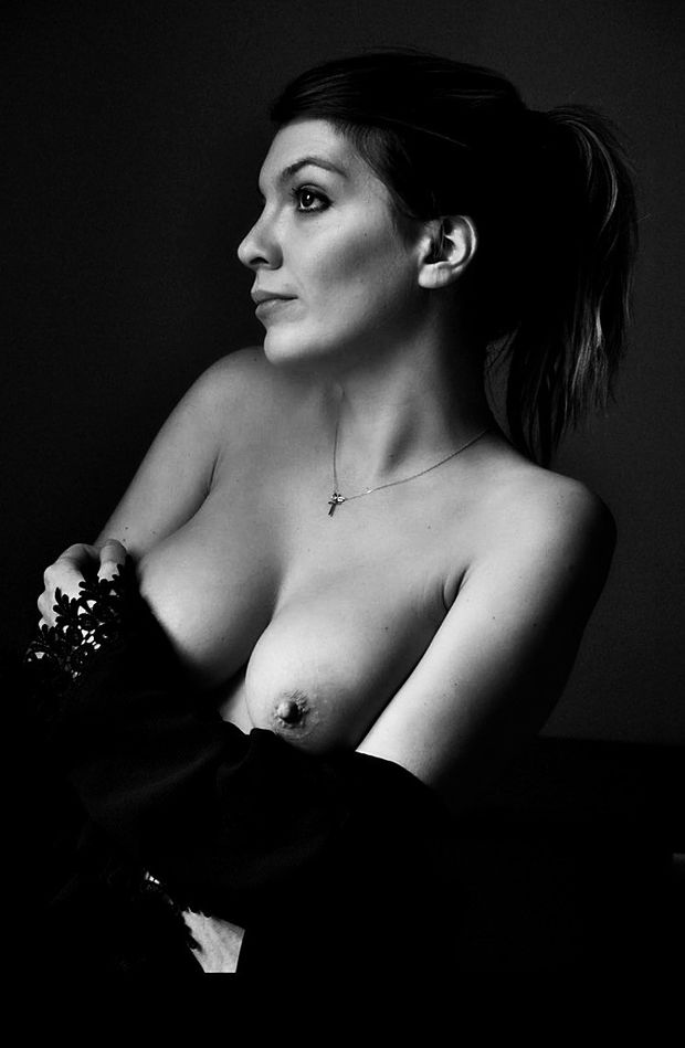 Very Hot Amature Bw Salablemink