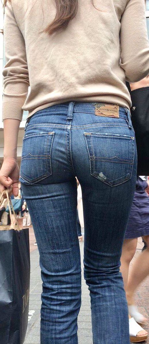 Dejavu0440 Candid Pin 56203687