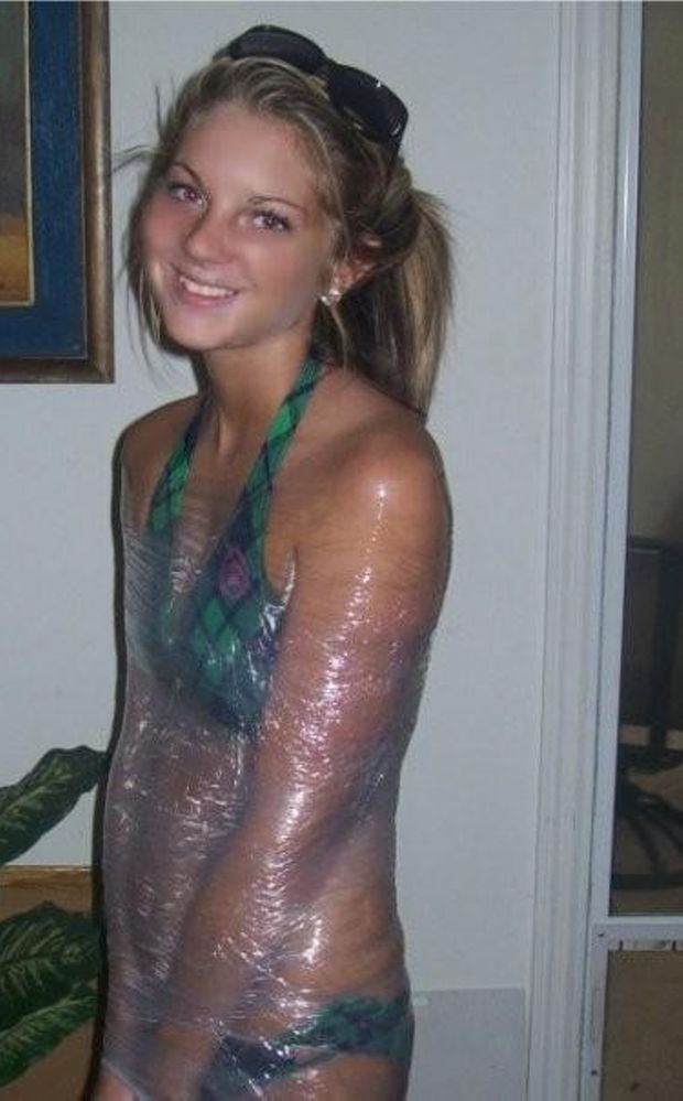 Shrink Wrap Teen Brucker