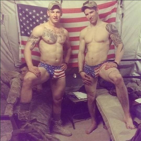 Hot Soldiers With Nice Packages Cuminmebro