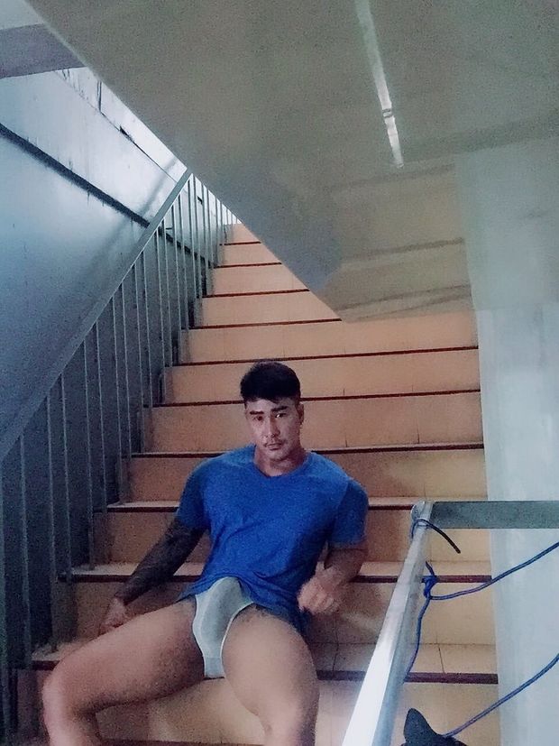 Big Beautiful Bulge Cuminmebro