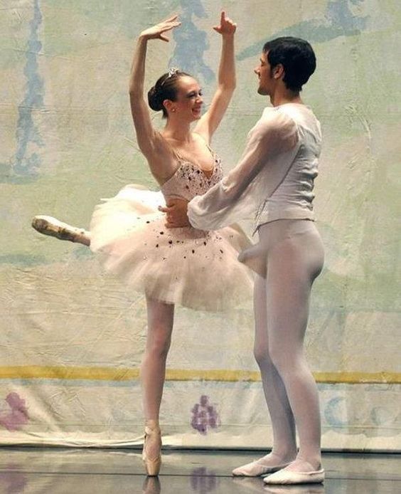 Cfnm Ballet Dancer Erection Kcstrip