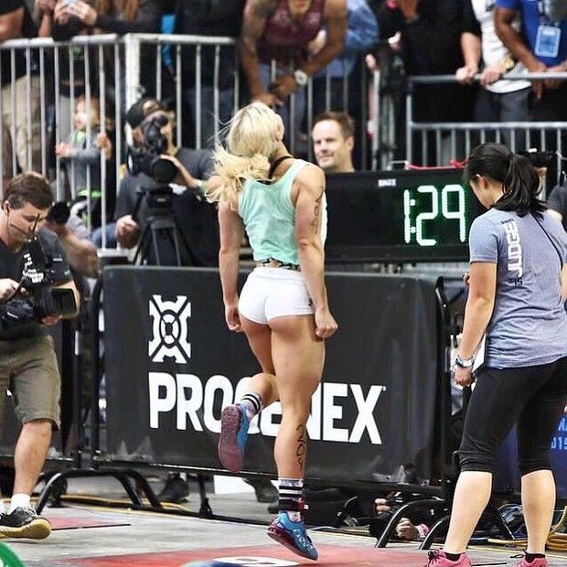 Brooke Ence Ass Prowler0190