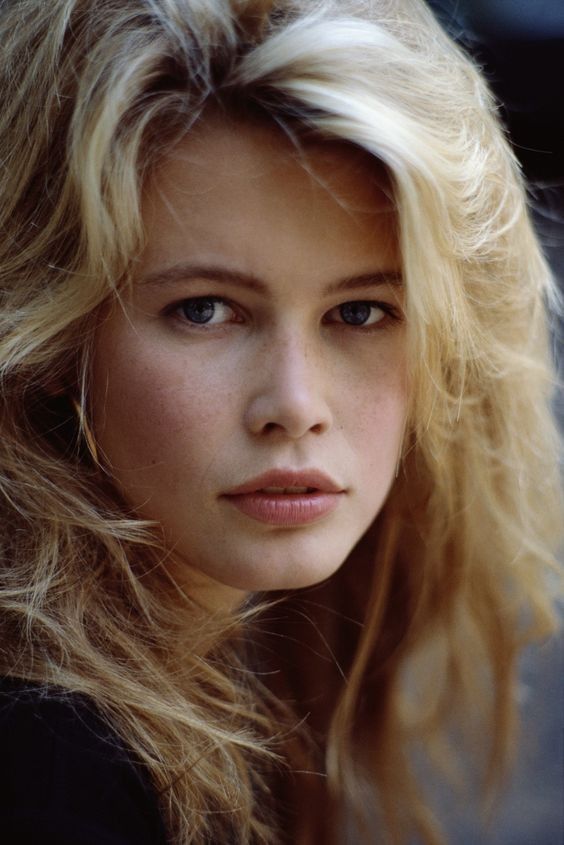Claudia Schiffer Redheadsanctuary